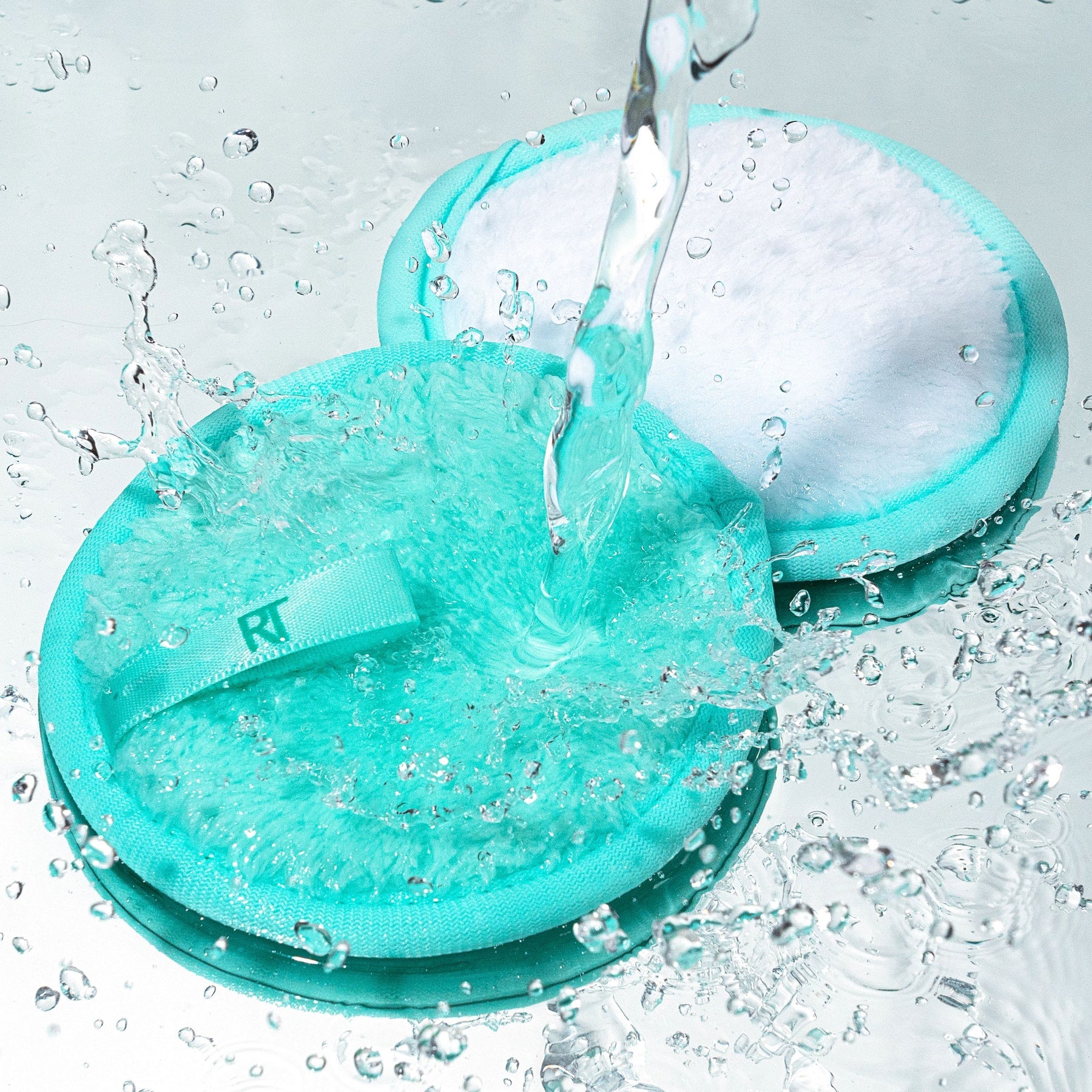 Real Techniques - Real Clean Makeup Remover Pads – Livish